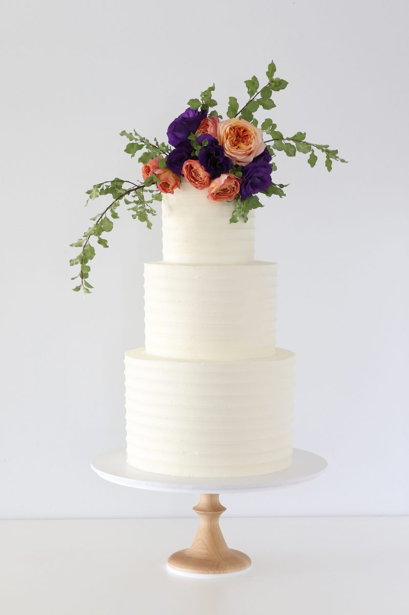 Buttercream Wedding Cakes | Naked Cakes | Macaron Towers
